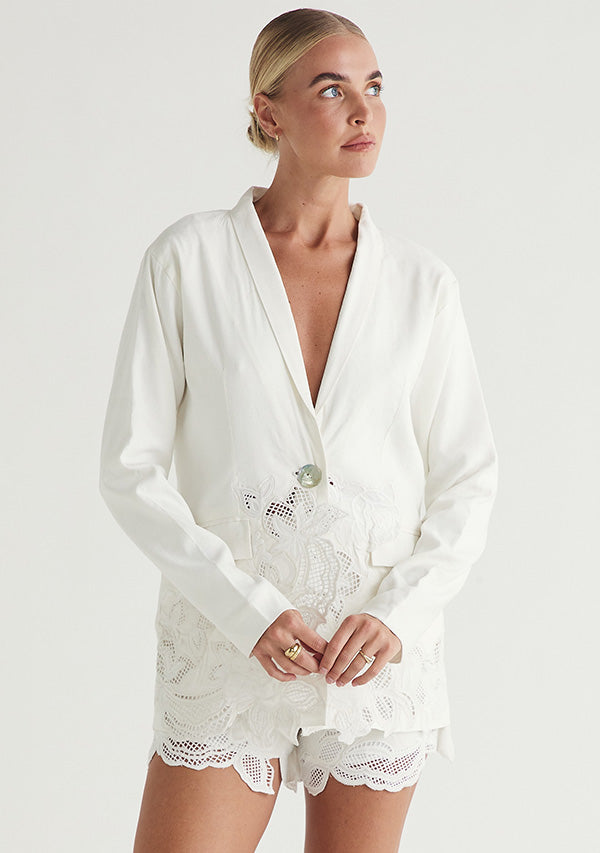 Shop Women's Outerwear and Knitwear Online | MOS The Label